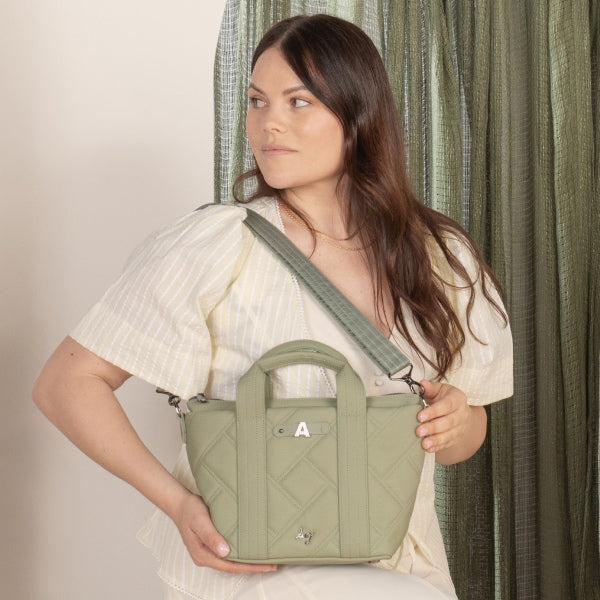Lug Sale: Discover Stylish Travel Bags & Accessories at Unbeatable ...